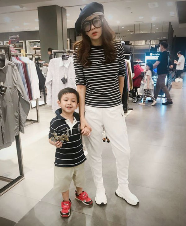 Panward ស្រក់ទឹកភ្នែកស្ទើរបោកខ្លួន ពេលដែលដឹងថា កូនប្រុស កើតជំងឺនេះ (មានវីដេអូ) - Khmerload